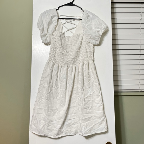 Arizona Jean Company | Dresses | Arizona Lace Up Back Dress | Poshmark